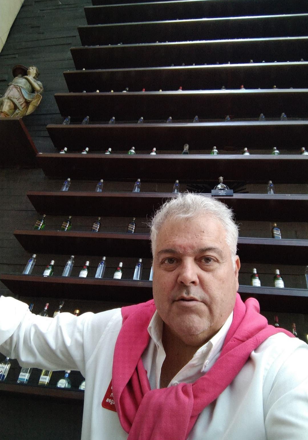 El chef Emmanuel Bassoleil, nos transforma el paladar de forma UNIQUE ...